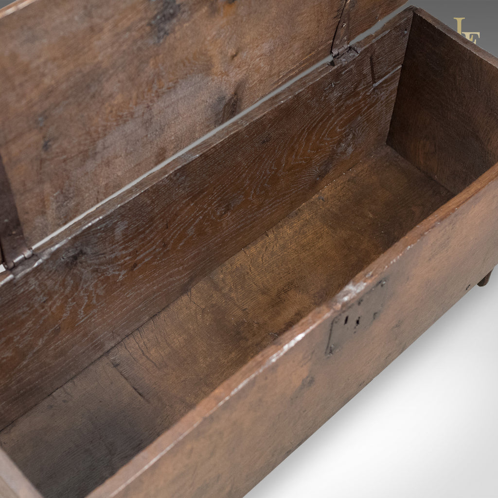 Antique Coffer, English 6 Plank Sword Chest, Oak, Late 17th Century c ...